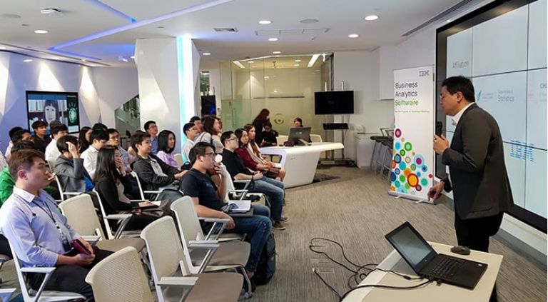 Machine Learning Seminar at IBM Thailand - Inteltion